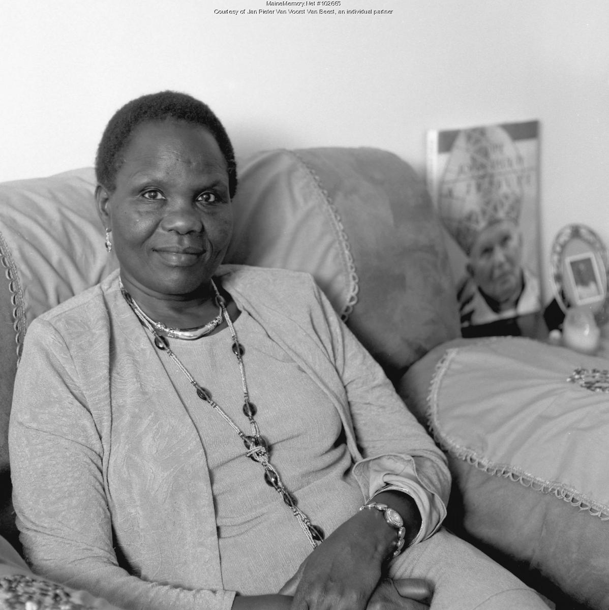 Mary Otto, Portland, 2009 - Maine Memory Network
