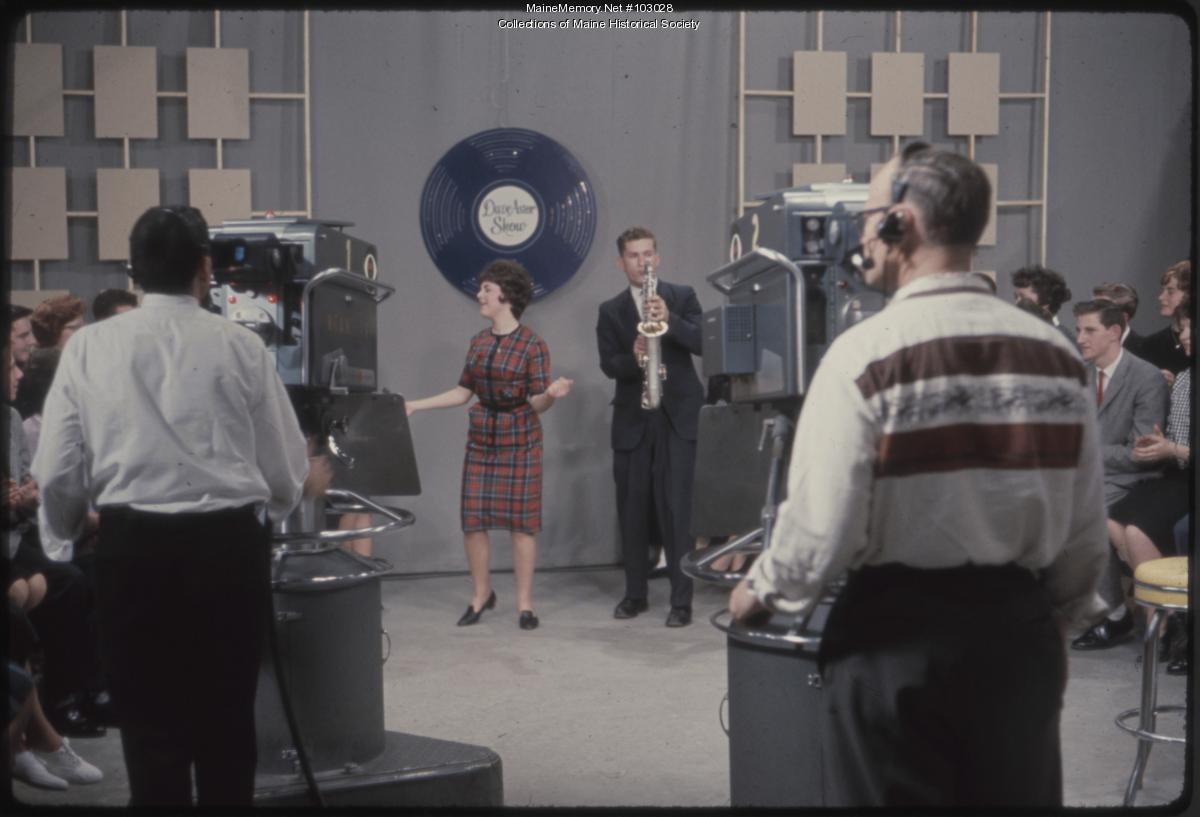 Pam Johnson performs on the set of the "Dave Astor Show," Portland ...