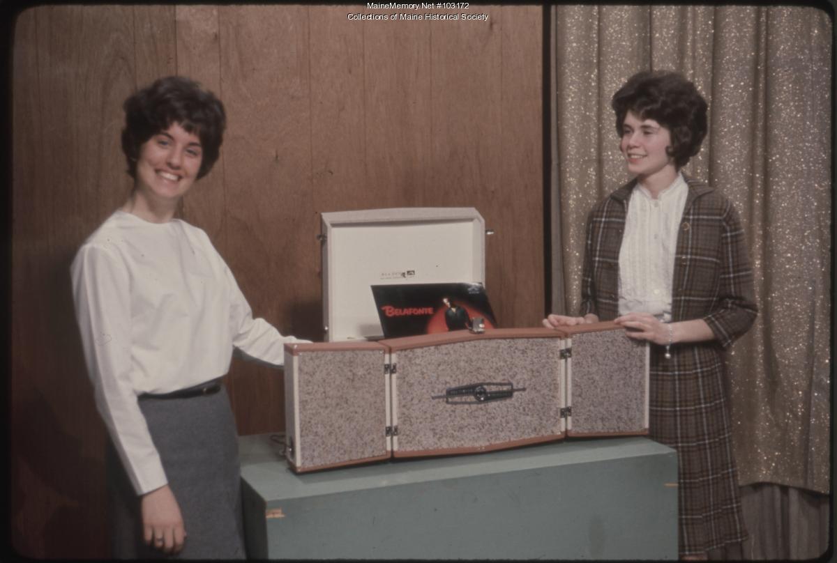 Dave Astor Show guests demonstrate a stereo turntable, Portland, 1962 ...