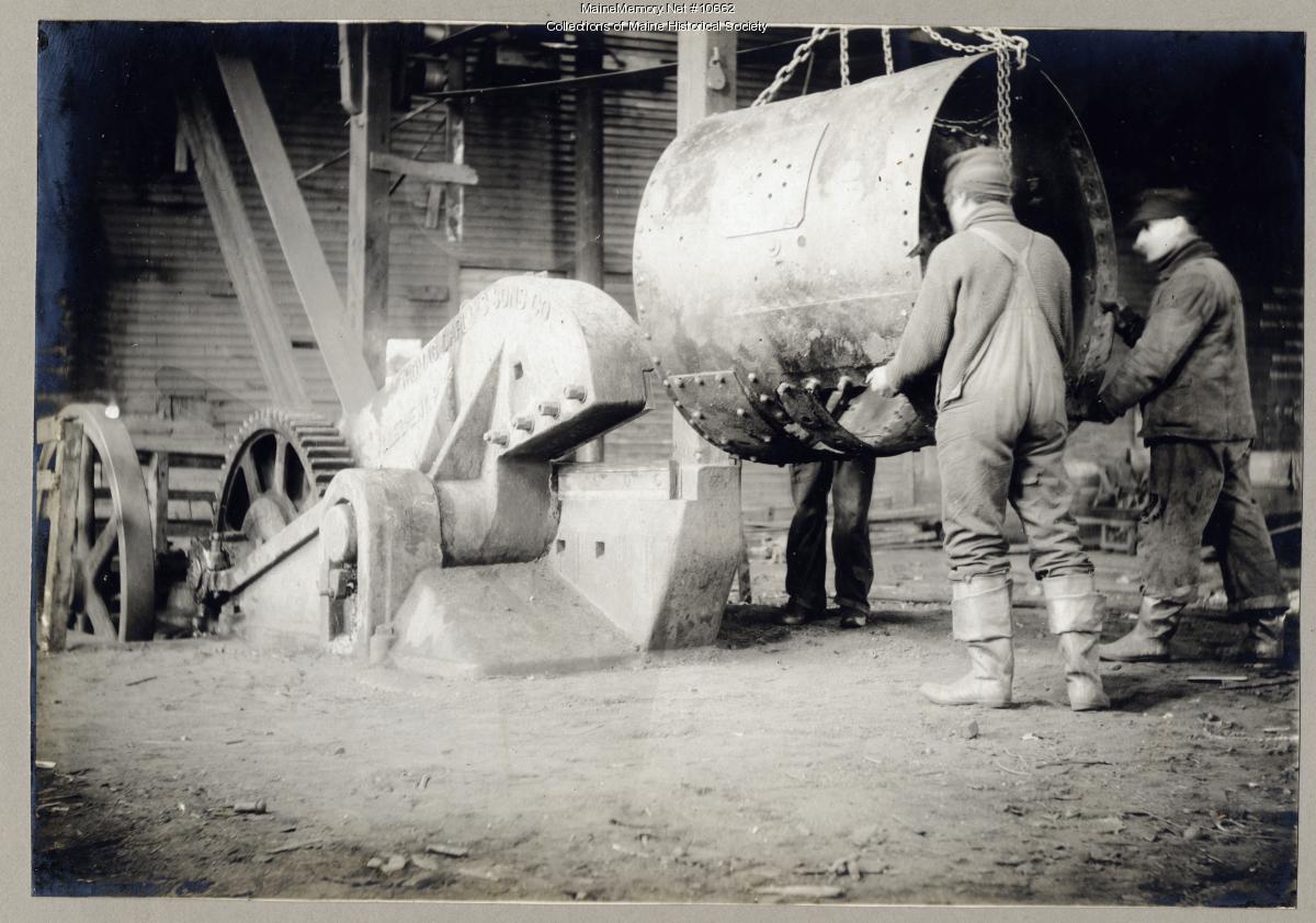 Moving pipe, William H. Perry Co., Portland, ca. 1909 - Maine Memory ...