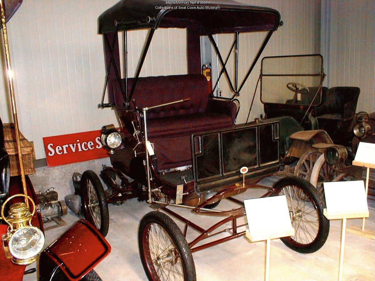 1900 Locomobile Steamer, photographed at Seal Cove Auto Museum, ca ...