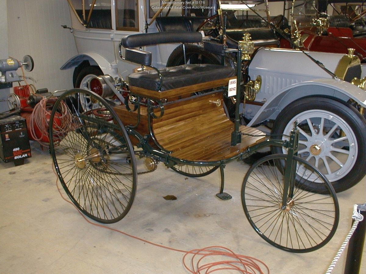 Replica of the 1885 Benz, photographed at Seal Cove Auto Museum, ca ...