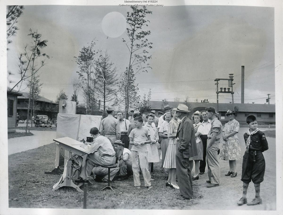 Dow Field open house, Bangor, 1944 - Maine Memory Network