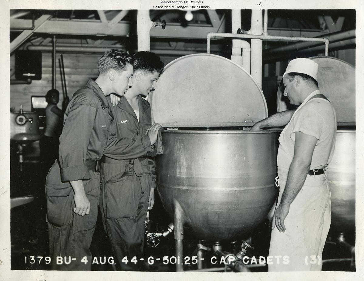 Dow Field, Bangor, 1944 - Maine Memory Network