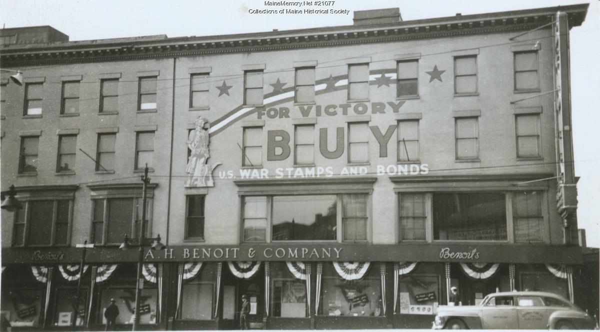 War support display, Portland, 1942 - Maine Memory Network