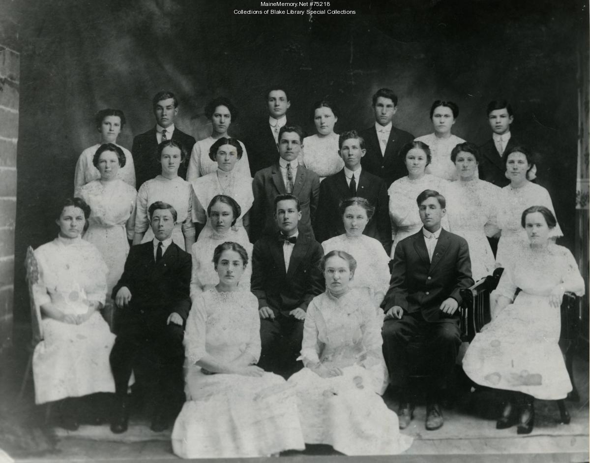 Madawaska Training School class photo, Fort Kent, 1912 - Maine Memory ...